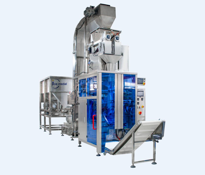 Energy Saving Automatic Industrial Ice Packing Machine For Cube Ice ...